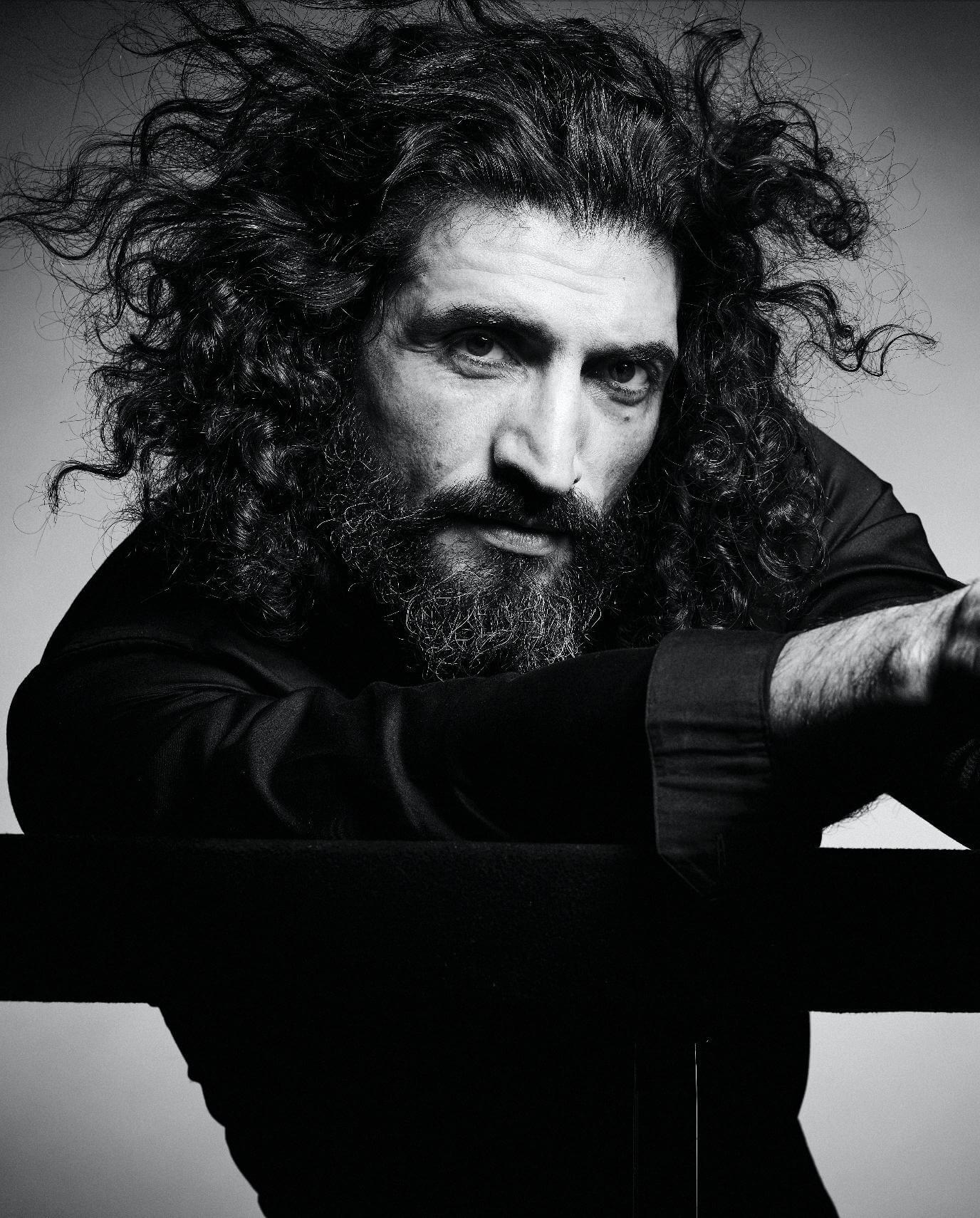 Numan Acar — Biografi Aktor, Film, Penghargaan & Fakta