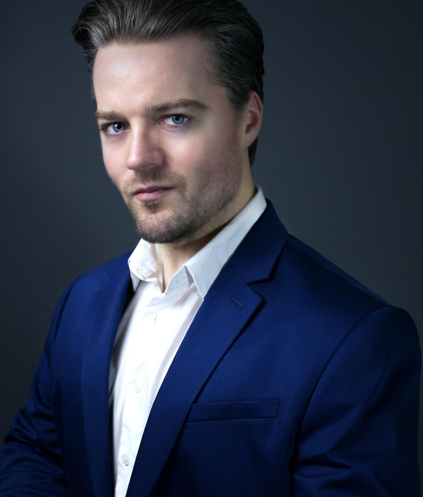 Matthew Ewald — Biografi Aktor, Film, Penghargaan & Fakta