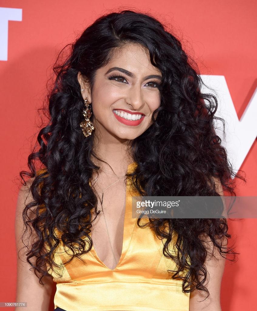 Kausar Mohammed — Biografi Aktor, Film, Penghargaan & Fakta