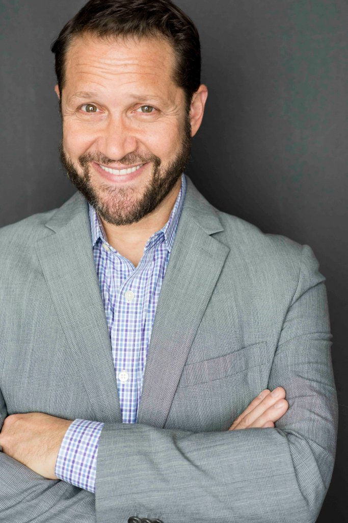 Michael Yurchak — Biografi Aktor, Film, Penghargaan & Fakta