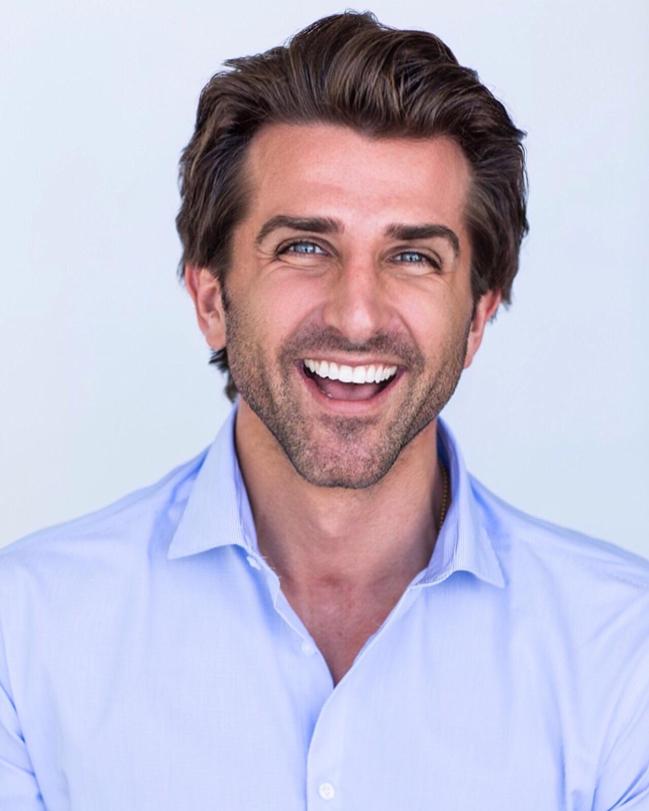 Brandon Matthew Layne — Biografi Aktor, Film, Penghargaan & Fakta