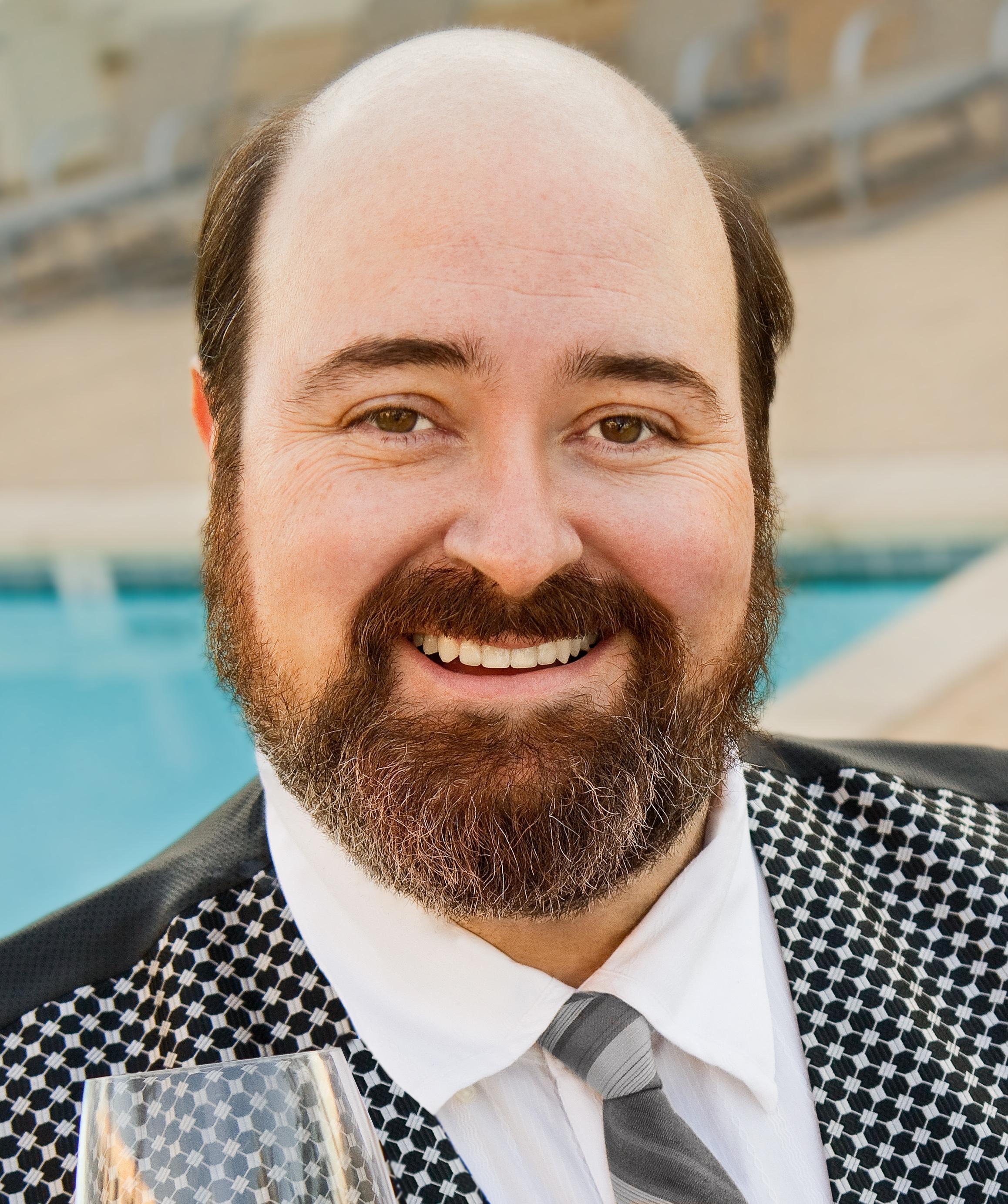 Phil Miler — Biografi Aktor, Film, Penghargaan & Fakta