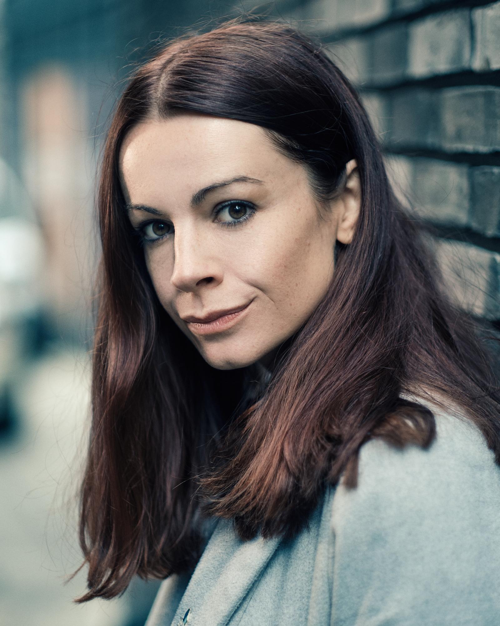 Sarah Leigh — Biografi Aktor, Film, Penghargaan & Fakta